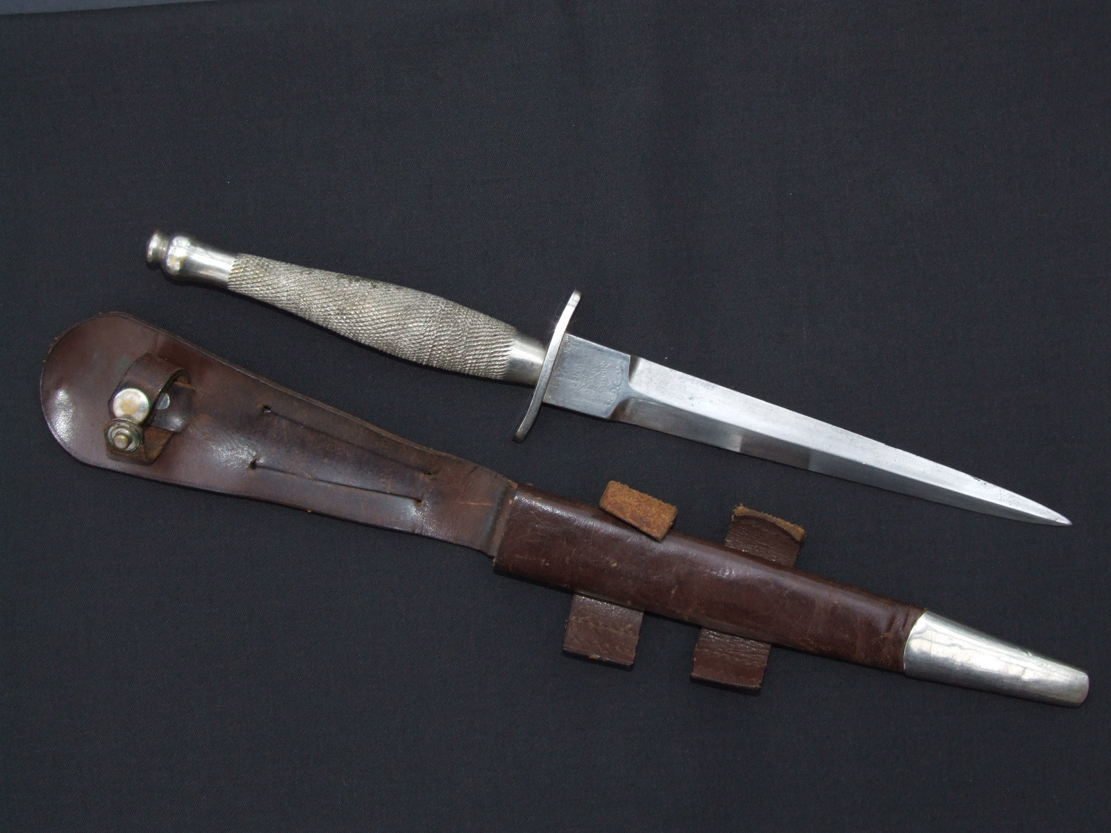 Illegal To Send Knives And Swords, Swords,Antique Guns, Daggers And ...